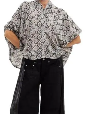 Junya Watanabe Snake Print V-neck Short Sleeve Shirt - Black