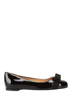 FERRAGAMO Vara Ballet Flats With Bow Detailing - Black