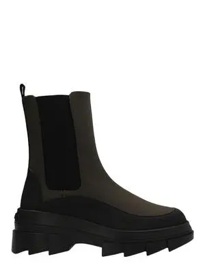 STUART WEITZMAN Round Toe Chunky Boots - Black
