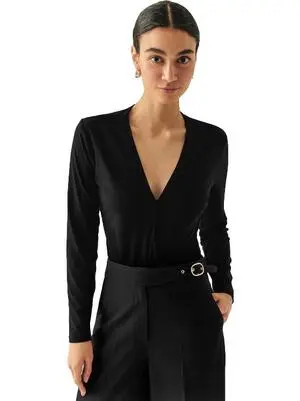 EXQUISE Exquise Meilani Long Sleeve V-Neck Bodysuit