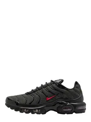 Nike Nike Air Max Plus Low Top Sneakers Black/red