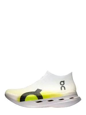 On Cloudboom Strike Ls Sneakers - White Lime