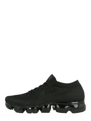 Nike Vapormax "triple 2.0" Athletic Sneakers - Black