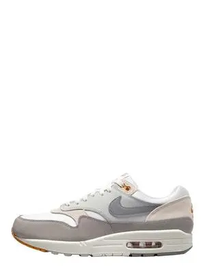 Nike Max 1 Sneakers - Summit White/light Iron Ore/light Orewood Brown