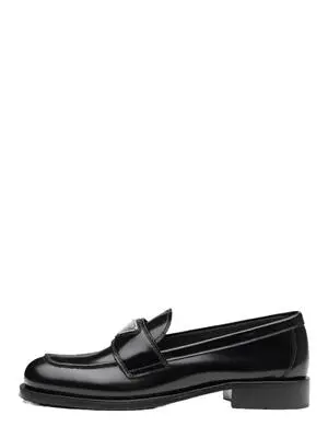 Prada Ss22 Brushed Leather Loafers - Black