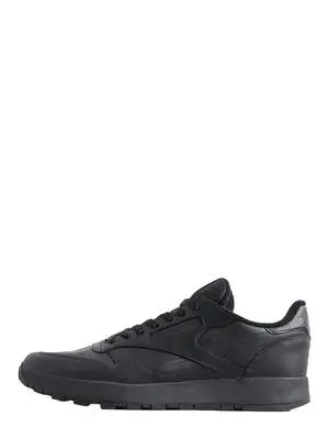 REEBOK Maison Margiela X Classic Leather Tabi Sneakers - Black