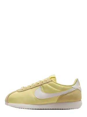 Nike Nike Cortez TXT Sneakers Soft Yellow