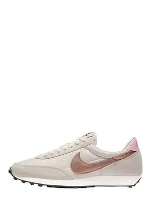 Nike Nike Daybreak 'Light Orewood Bronze' Sneakers Creambrown