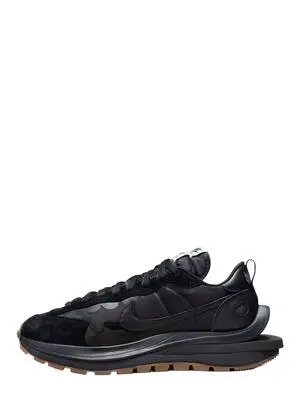Nike X Sacai Vaporwaffle "black Gum" Sneakers - Black/gray