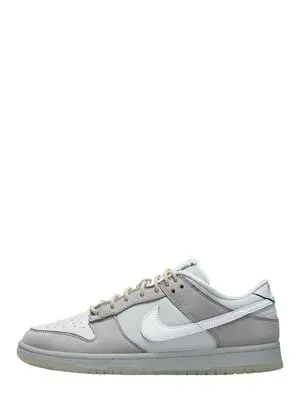 Nike Nike Dunk Low Lace-Up Sneakers Pure Platinum/white-wolf Grey