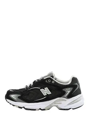 NEW BALANCE 725 Sneakers - Blue