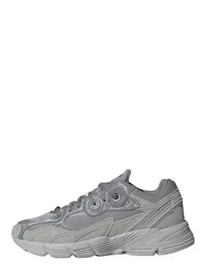 Adidas Astir Low Top Sneakers - Grey