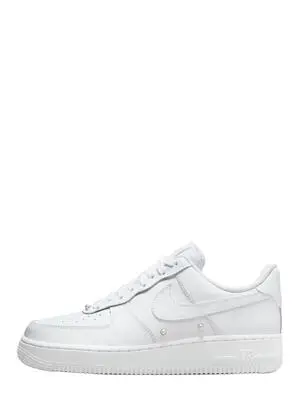 NIKE Nike Air Force 1 '07 SE Pearl Low Top Sneakers