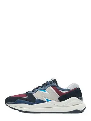 NEW BALANCE 57/40 Sneakers - Black/navy Blue/wine Red