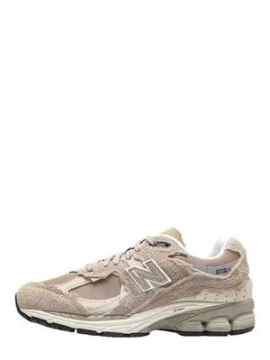 NEW BALANCE 2002r Protection Pack Driftwood Sneakers - Light Khaki