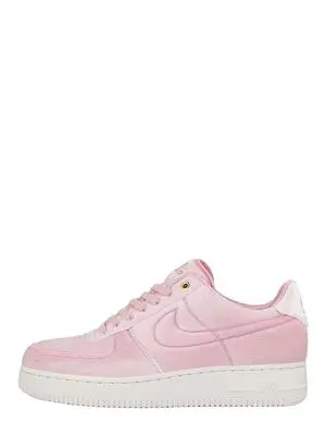 Nike Nike Air Force 1 Low '07 Premium Velour Sneakers Pink