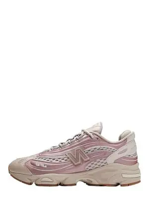 NEW BALANCE X Joe Freshgoods 1000 'pink Mink' Sneakers - Pink/beige