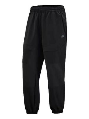 NEW BALANCE Logo Cotton Joggers Asia Sizing - Black