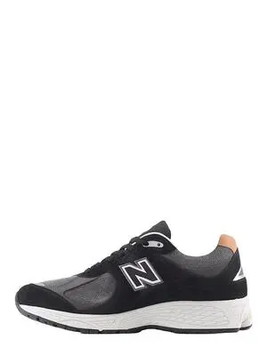 NEW BALANCE New Balance 2002R Athletic Sneakers Black