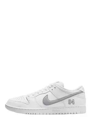 Nike X Supreme Sb Dunk Low '94 - White/metallic Silver/white