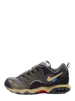 Nike X Undefeated Air Terra Humara - Grey/khaki
