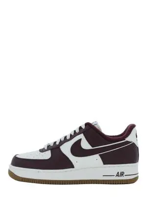 Nike Nike Air Force 1 '07 LV8 "College Pack" Sneakers White/red
