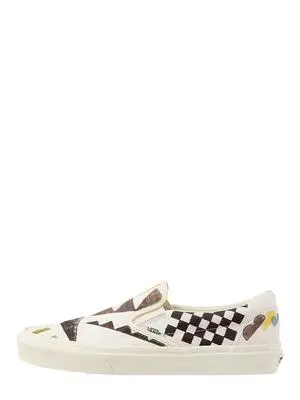 VANS Vans MoMA X Classic Slip-On "Vasily Kandinsky's Orange" - Graphic Printed Slip-On Sneakers White