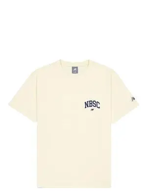 NEW BALANCE Small Nbsc Graphic T-shirt Asia Sizing 'beige Navy - Beige/navy