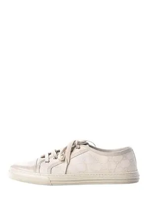 Gucci Gg Canvas Low Top Sneakers - White/mystery White
