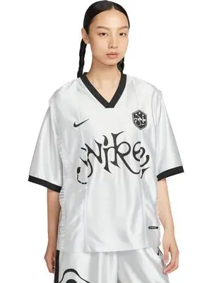 Nike Short-sleeved Relaxed Fit Knit Jersey - Metallic Silver