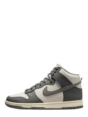 Nike Dunk High Retro Se Vntg Sneakers - Light Bone/tumbled Grey/coconut Milk