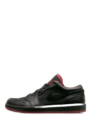 JORDAN Air Jordan 1 Retro Low Sneakers Black