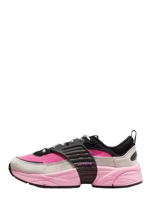 JORDAN Trunner O/s Sneakers - Wolf Grey/pink Blast-neutral Grey-black