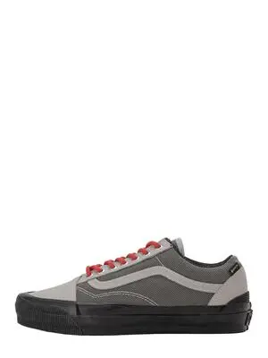 VANS Old Skool Premium Gore-tex Lace-up Sneakers - Grey/red