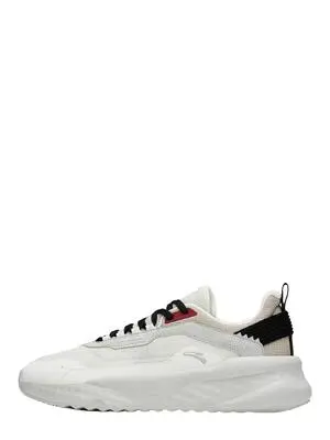 ANTA Reckless Sneakers - White/beige/black