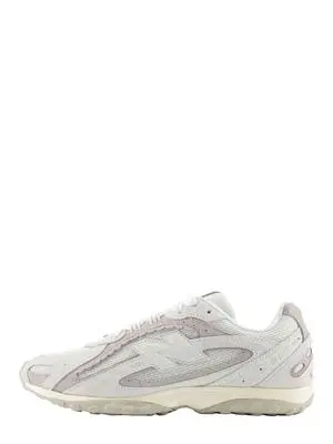 NEW BALANCE New Balance 204l "Ribbon Pack Truffle Salt" Sneakers White/pink