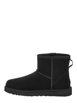 UGG Classic Mini Bailey Zip Boot - Black
