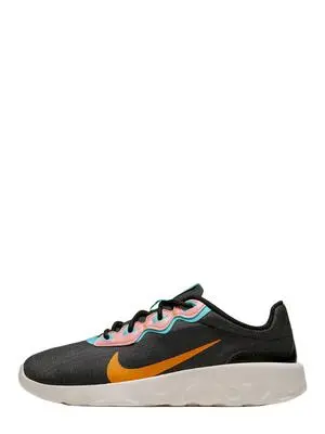 Nike Nike Explore Strada Low Top Sneakers Black/red