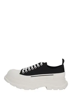 Alexander McQueen Alexander McQueen Tread Slick Lace Up Sneakers Black/white
