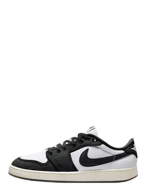 JORDAN 1 Ajko Retro Low Sneakers - White/black-sail