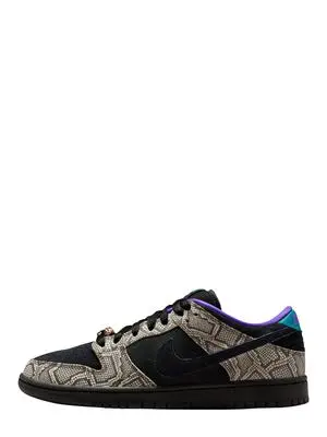 NIKE Nike X Dashawn Jordan SB Dunk Low 'String' Sneakers