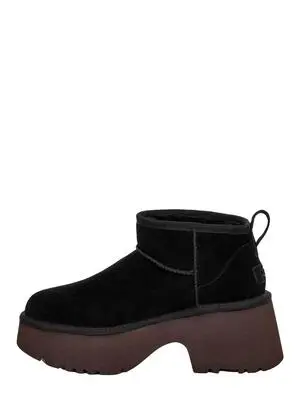 UGG UGG Classic Ultra Mini New Heights Boots Black