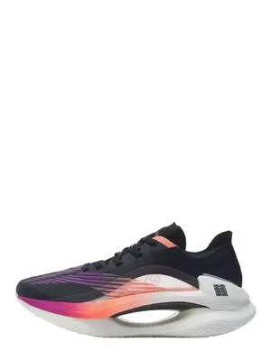 LI-NING Essential Low Top Sneakers - Default Colorway