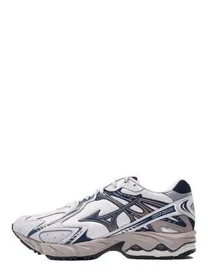Mizuno Wave Solar V2 Athletic Sneakers - Beige/navy