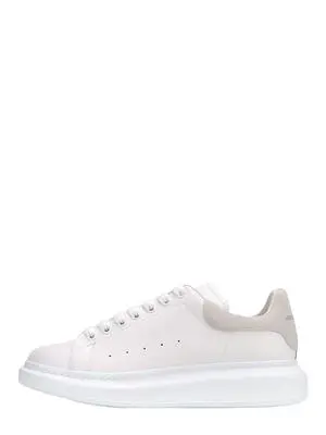 Alexander McQueen Alexander McQueen Oversized Sneaker White/grey