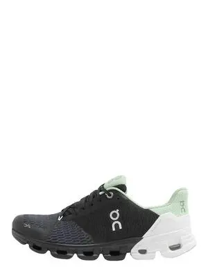 On Cloudflyer - Black/white/green