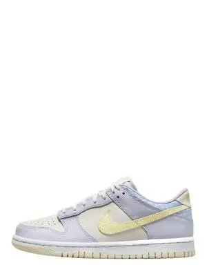 Nike Nike Dunk Low SE "Easter" Sneakers Oxygen Purple/citron Tint/summer White