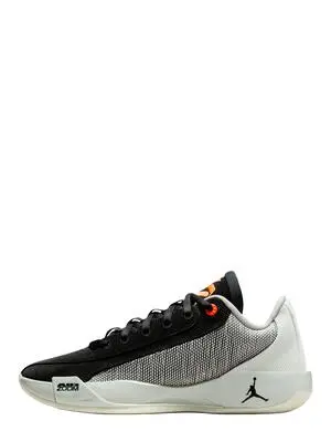 JORDAN Air Jordan Luka .77 PF Sneakers Grey/black