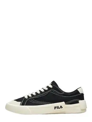FILA FUSION Canvas Low Top Sneakers - Black