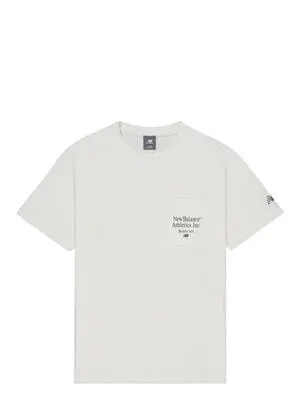 NEW BALANCE Essentials Athletic Club T-shirt Asia Sizing - White
